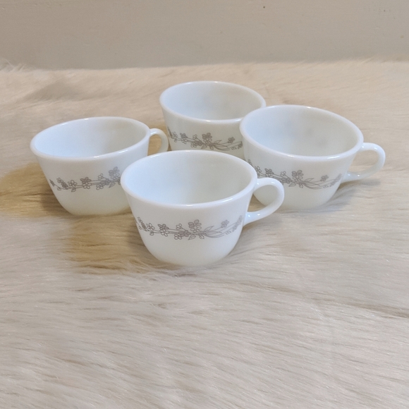 Kitchen | Vintage Set Of 4 Pyrex Ribbon Bouquet Tea Cups | Poshmark